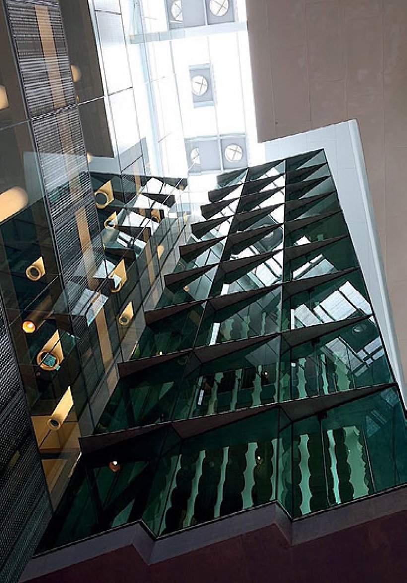 Translational Research Institute | STEEL SELECT®